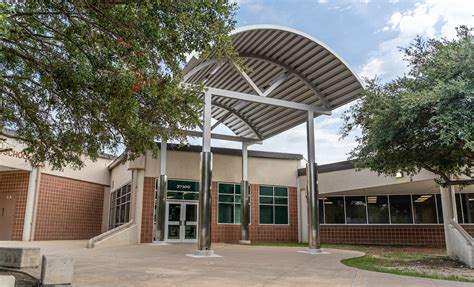 Home Twin Creeks Middle School