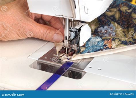 Quilter Sewing On Binding To Quilt Stock Image Image Of Color Work