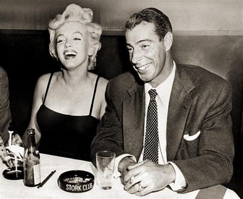 Joe Dimaggio And Marilyn Monroe
