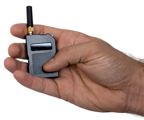 Handheld Aaronia Bug Finder Rf Monitoring Device