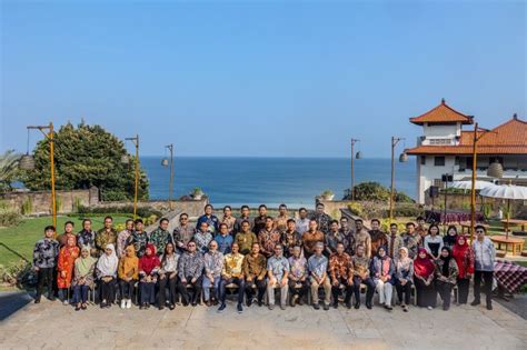 Chair Of Cybersecurity At Rit Dr Matthew Wright Is Currently In Bali Indonesia Where He Is