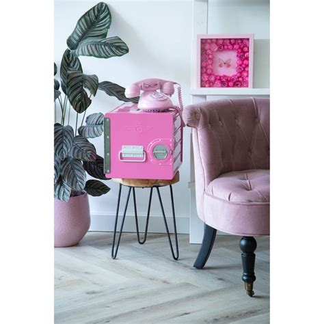 Galley Container Pink Trap Trading