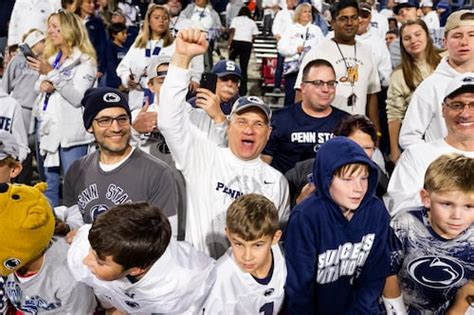 Penn State Fans Take Over Maryland Stadium In Blowout Win Faces In The