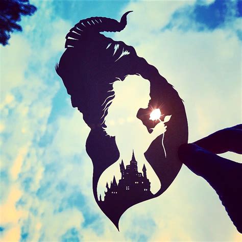 藝術家巧手雕出剪影風迪士尼 大自然「自動填色」為她完成最美海報 Pagecup