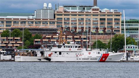 A Search Is Underway For Missing Submarine That Takes People To See