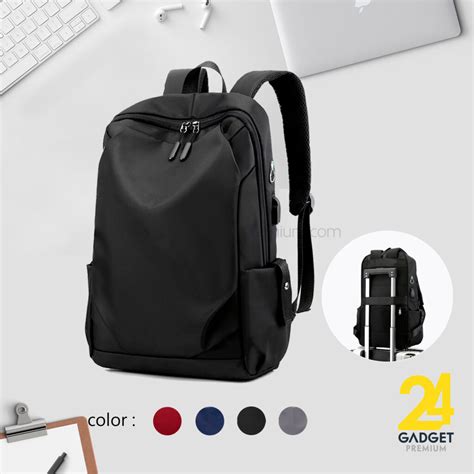 กระเป๋าเป้สะพายหลังไอที สกรีนโลโก้ฟรี ราคาถูก สั่งทำกระเป๋า Premium