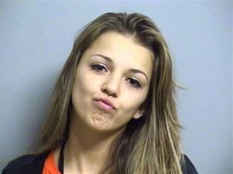 10 Of The Hottest Female Criminals Ever