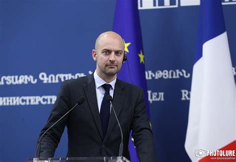 Peace Treaty Between Yerevan And Baku Should Be Signed French Foreign