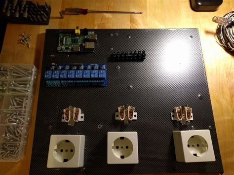 Raspberry Pi Controlled Power Sockets