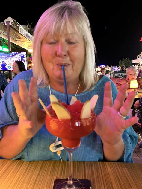 Icmeler Lovers🇹🇷 Best Place For Frozen Sex On The Beach Please 🐓