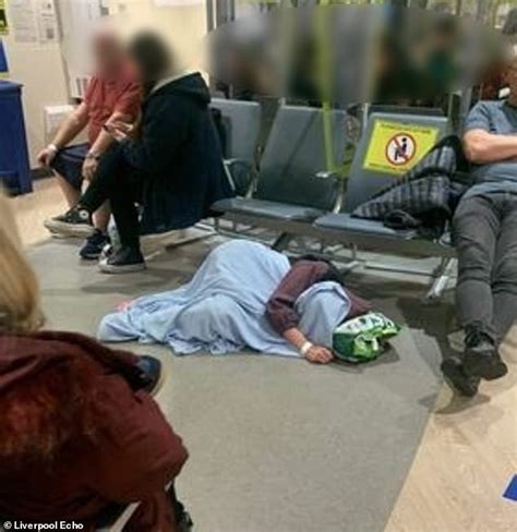 More Than 1 400 Patients A Day Are Forced To Wait At Least 12 Hours In
