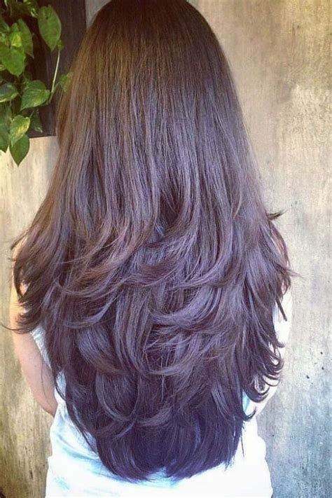 The 50 Most Popular Feathered Hairstyles For All Hair Lengths Long