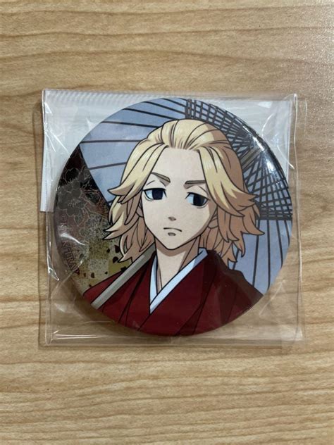 即購入 東京リベンジャーズ 佐野万次郎 和服 和傘 和装 缶バッジ マイキー メルカリ