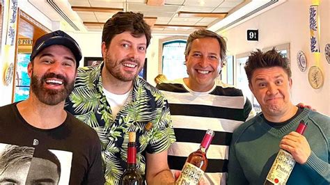 Justiça Dá Parecer Sobre A Venda Do Vinho De Danilo Gentili Famosos E Celebridades