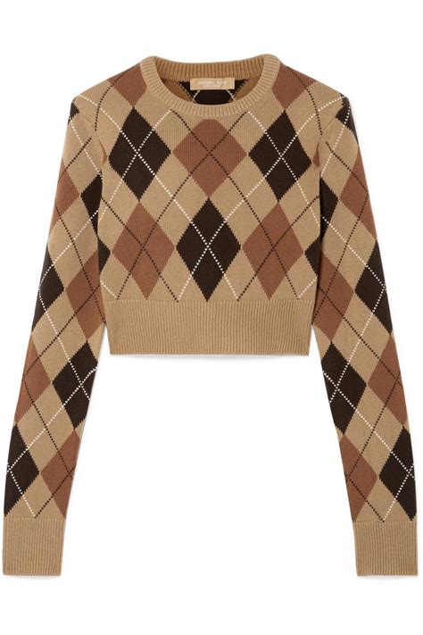 Every Fashion Lover Should Own These Cropped Sweaters Who What Wear