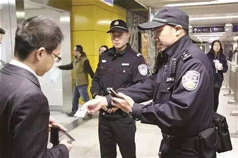 公安部：公民应主动配合警察查验身份证，拒不配合最高可刑拘执法