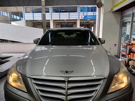 구형 제네시스 Bh 자동차 백밀러가 접히지 않음 제네시스 구형 사이드미러가 접힘 안됨 자동차 백미러가 접히지 않고 드르륵 모터 돌아가는 소리만 들림사이드미러 기어 깨짐