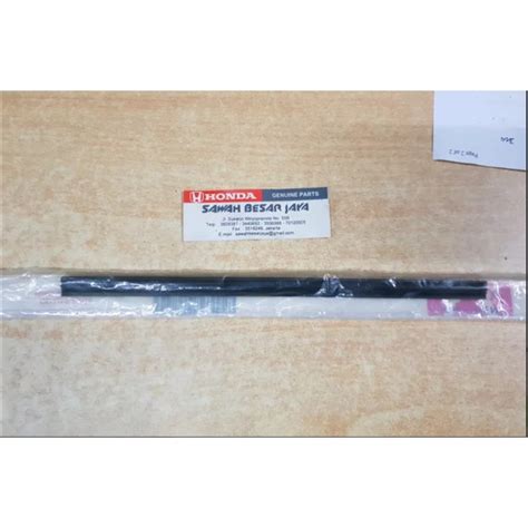 Jual Karet Wiper Belakang Brio Satya RS Gen 1 Original Orisinil Honda