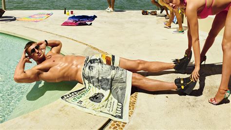 Rob Gronkowski Body