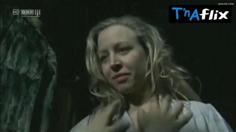 Nina Proll Sexy Scene In Zwolfelauten