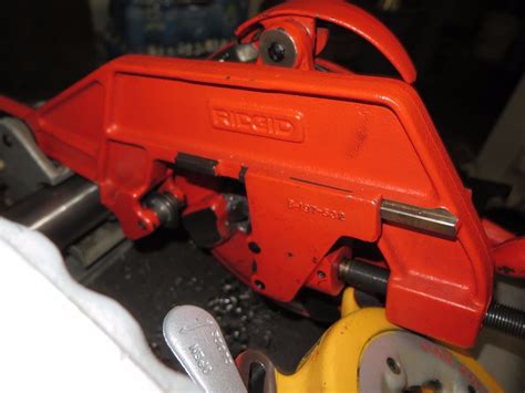 Ridgid 1224 Pipe Threading Machine W Die Heads Dies Pipe Cutter