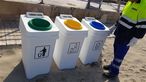 Calvià 2000 Renueva Los Contenedores De Las Playas Y Amplía Los Puntos