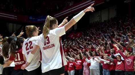 Badgers Get Revenge On Gophers Womens Volleyball