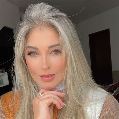 Cherry Perfumes Importados Cherry Imports Threads Say More