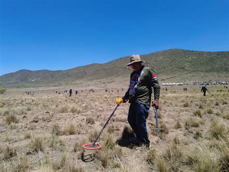 En Coahuila cazadores de tesoros de todo México buscan historia Grupo