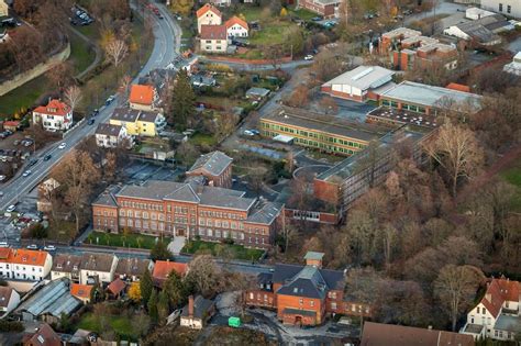 Soest aus der Vogelperspektive Schulgebäude des Gymnasium