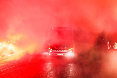 AIK Firande Bussmottagning Gabriel Gustafson Flickr