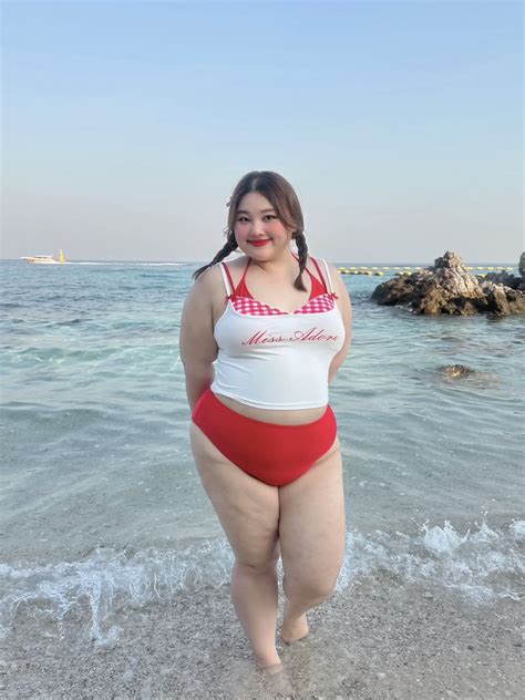ชุดเซ็ท Topandbikiniที่สาวขับบี้ควรมีติดตู้ พร้อมแจกพิกัด แกลเลอรีที่