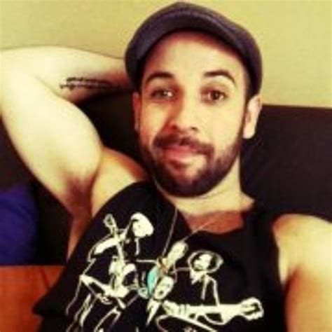 Stream Rael Oliveira Music Listen To Songs Albums Playlists For