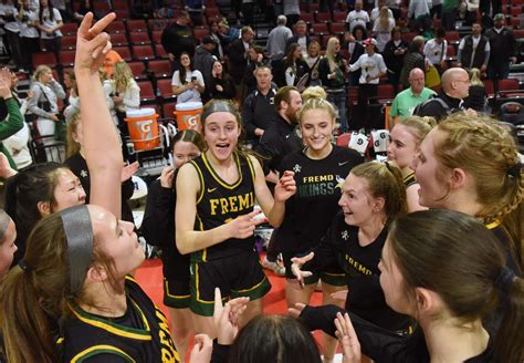 Girls Basketball Down 7 Points Late Urlacher Spearheads Stunning Fremd Comeback Over Loyola In