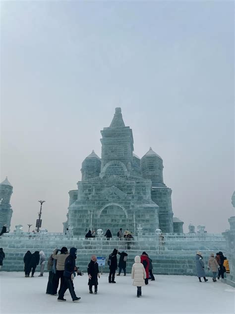 氣味敏感者建議不要到中國旅遊 1到處都有煙味，中國人好像不在乎煙味的樣子可以在街上、公園、景點，任何地方抽煙 2廁所乾淨的少，感覺多數通風