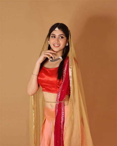 Avneet Kaur Jannat Zubair And Riva Arora Are Beauties In Crop Top