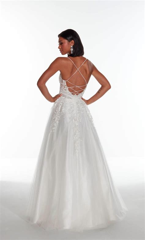 5 - Style 5087 - Taille 10 - Le Bouton Rose