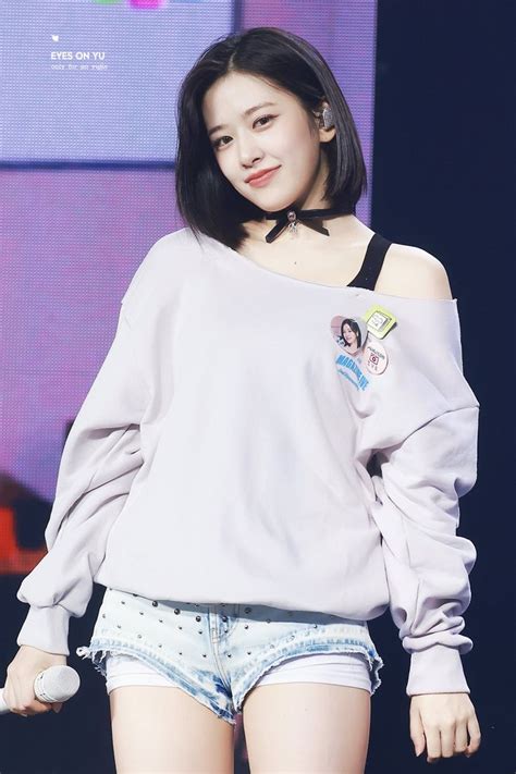 Pin On Ahn Yujin