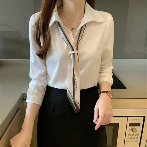 時尚 2021年春裝新款時尚白色襯衣洋氣職業襯衫女士設計感長袖雪紡上衣 蝦皮購物