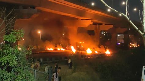 Bloqueo en la México Puebla quema de llantas y tráfico intenso durante la madrugada esto es lo