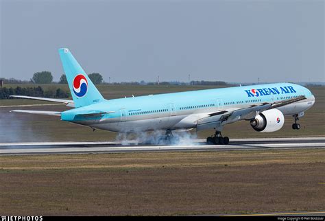 Hl8217 Boeing 777 3b5er Korean Air Rell Boldizsár Jetphotos