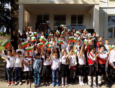 Плевен За Плевен Учениците на ОУ „Христо Смирненски“ с Ореховица ще се обучават и почиват в