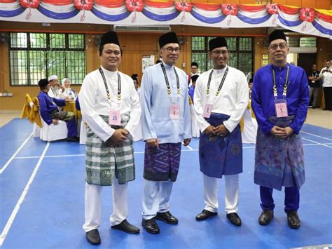 Malaysia Election 2022 Bigwigs Battle It Out In Perak Today