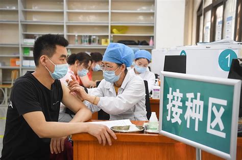 便民服务种类多样化 接种疫苗、理发、磨刀“一键生成” 我苏网