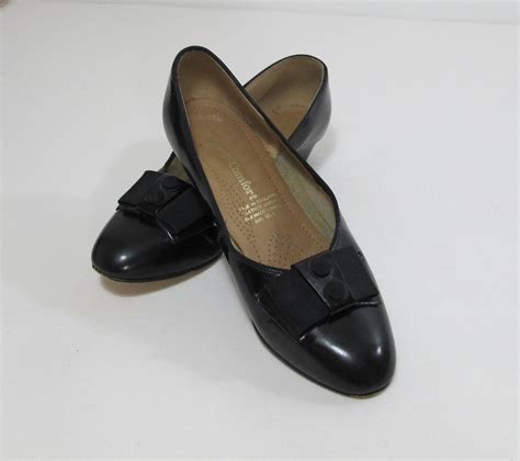 Vintage Black Pumps With Ribbon Bow Sazzy Black Heels Classic Heels For