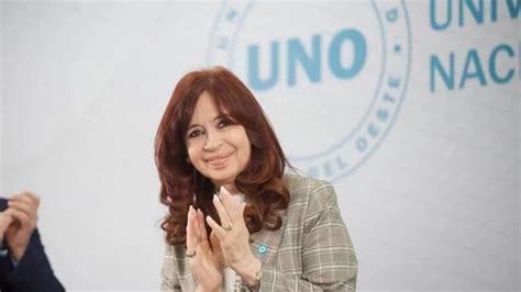 Cristina Kirchner Arremetió Contra Javier Milei Por El Dólar Planchado