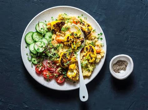 Cauliflower Stem Reuse फूलगोभी के डंठल फेंके नहीं बनाएं ये टेस्टी