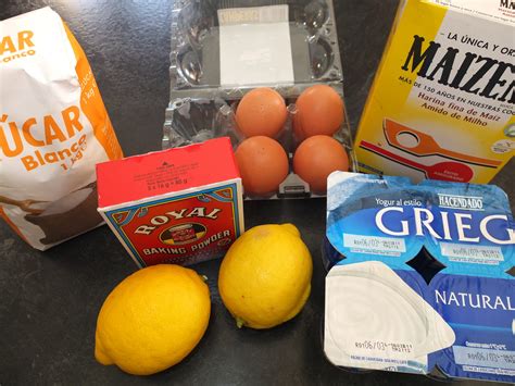 Cocinando con Lola García Pastel de yogur griego