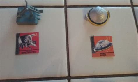 Battlebots Minibots Extremely Rare 9 Items With Collectors Cards