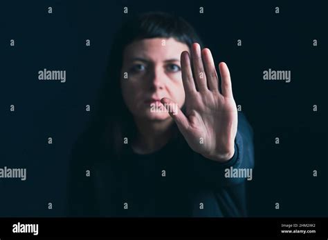 La Violencia De Las Mujeres Y El Concepto Abusado Detener La Violencia